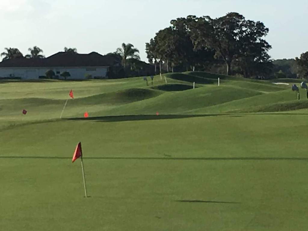 Practice Facility - Huntington Hills Golf & Country Club