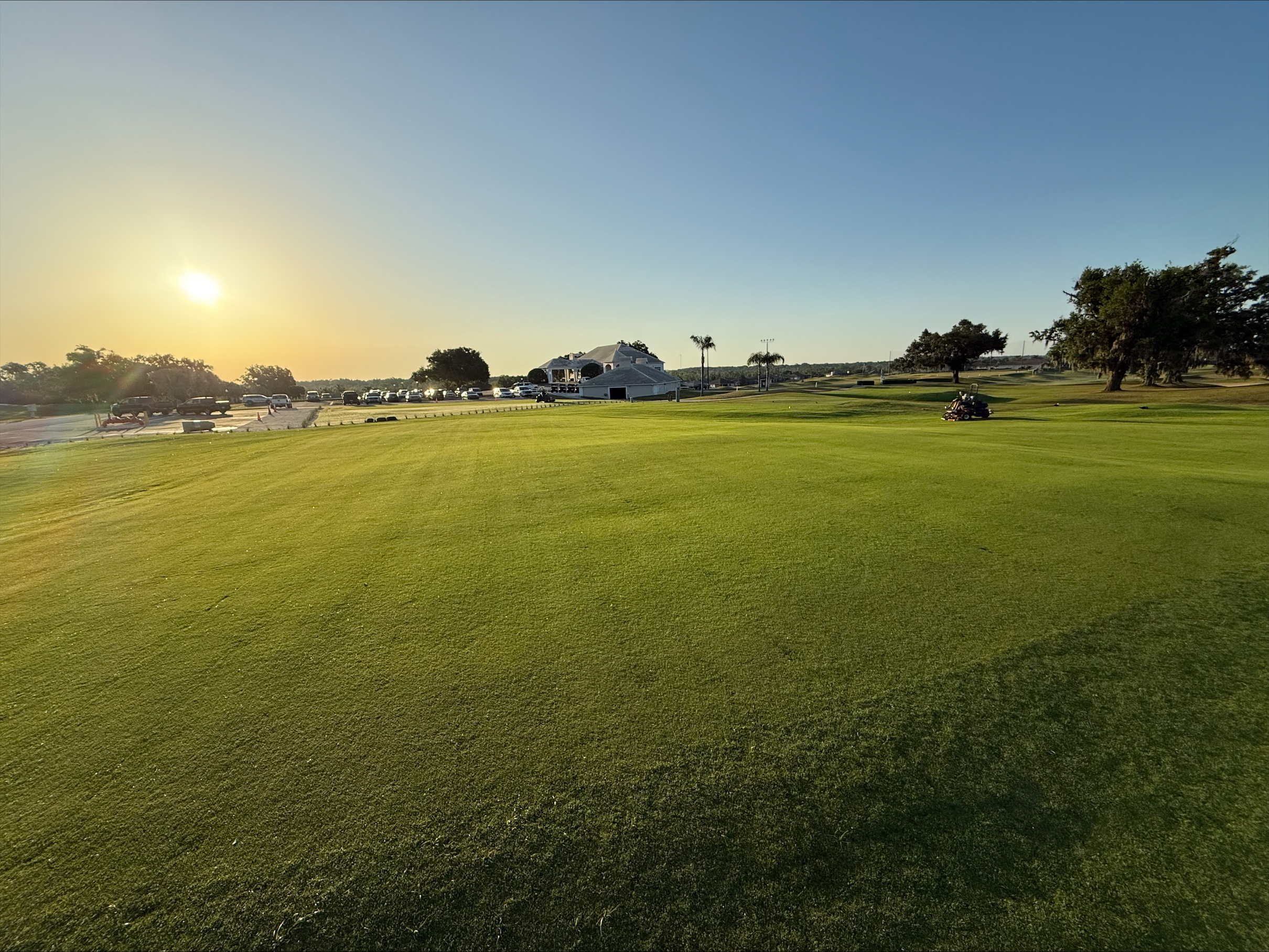 Practice Facility - Huntington Hills Golf & Country Club